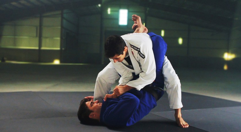 Three Ways To Open Up The Closed Guard - BJJ World